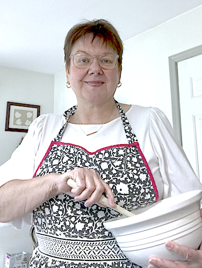 Aprons can bring back memories of holidays | News, Sports, Jobs - The ...